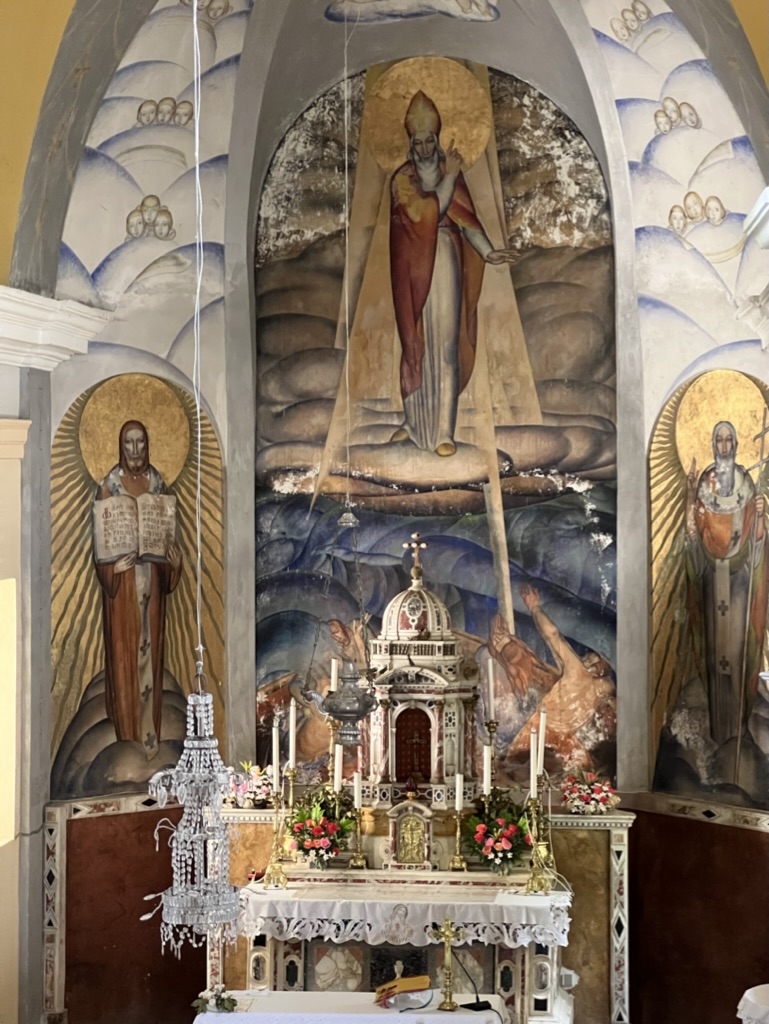 Cerkev sv. Nikolaja – Avber – Župnija Tomaj