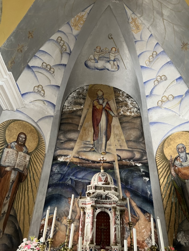 Cerkev sv. Nikolaja – Avber – Župnija Tomaj